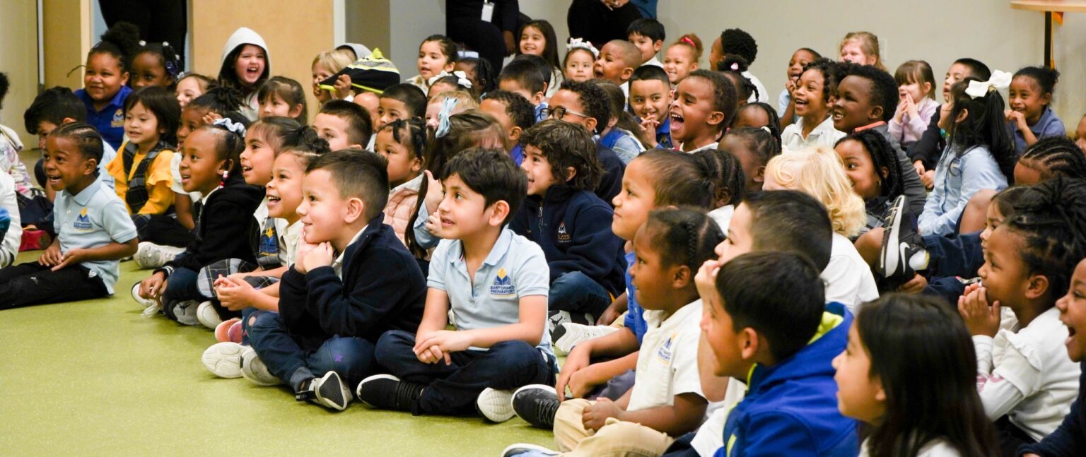 Volunteer - Cityscape Schools